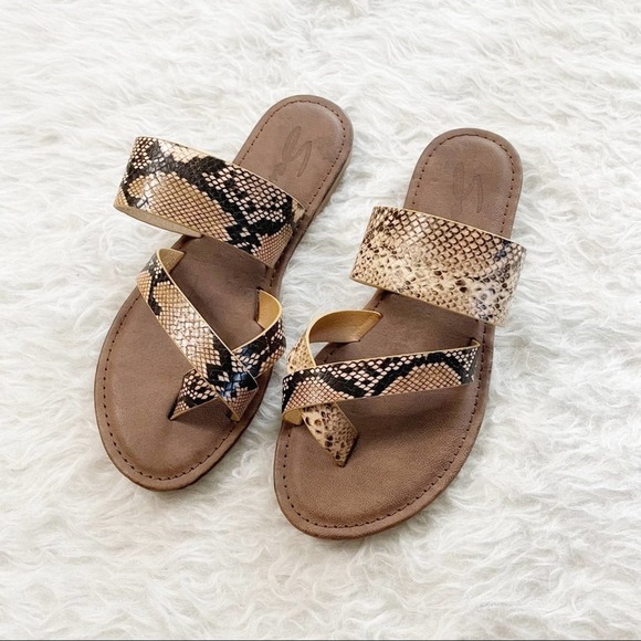Seven7 | Shoes | Seven7 Maldives Animal Skin Sandals Size 8 | Poshmark